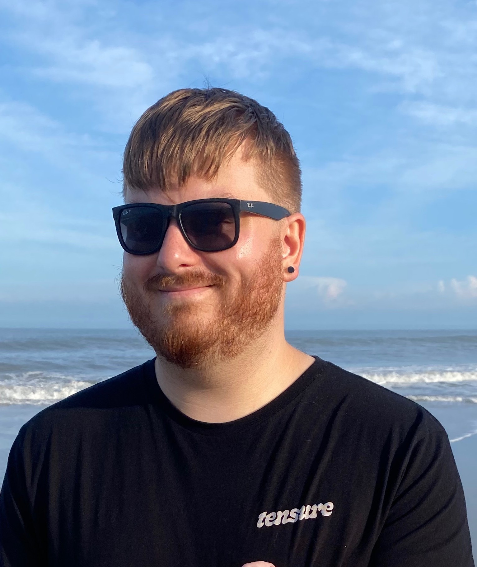 Book Alexander Charlton - Guitar coach near Columbus, Ohio
