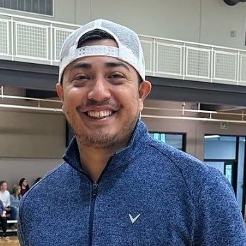 Book Joe Tristan - Basketball coach near Universal City, Texas