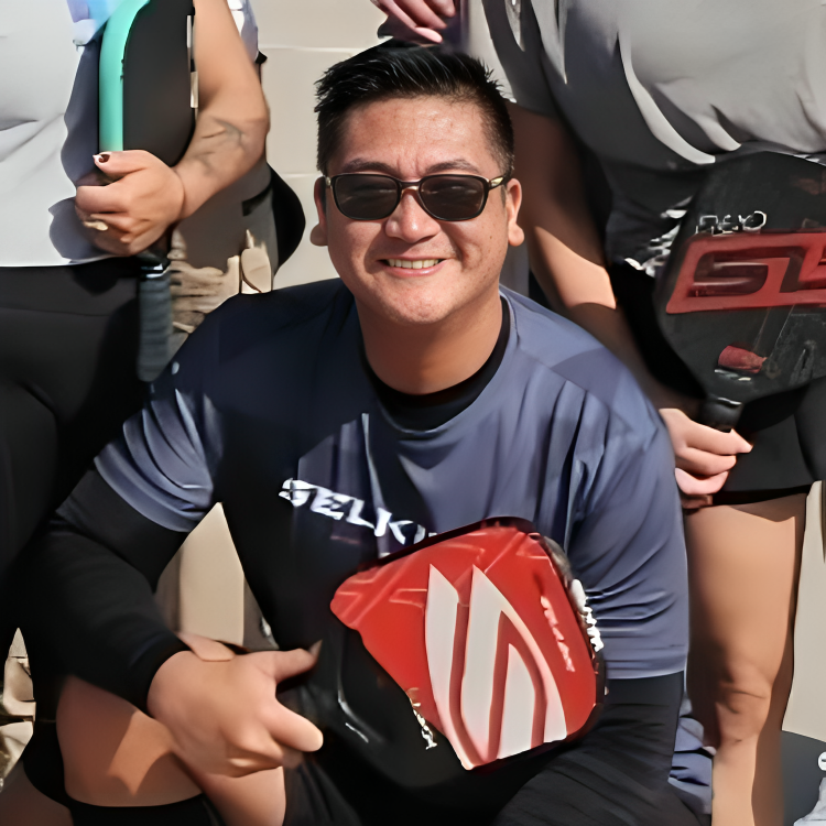 Book Oliver Vera - Pickleball coach near San Diego, California