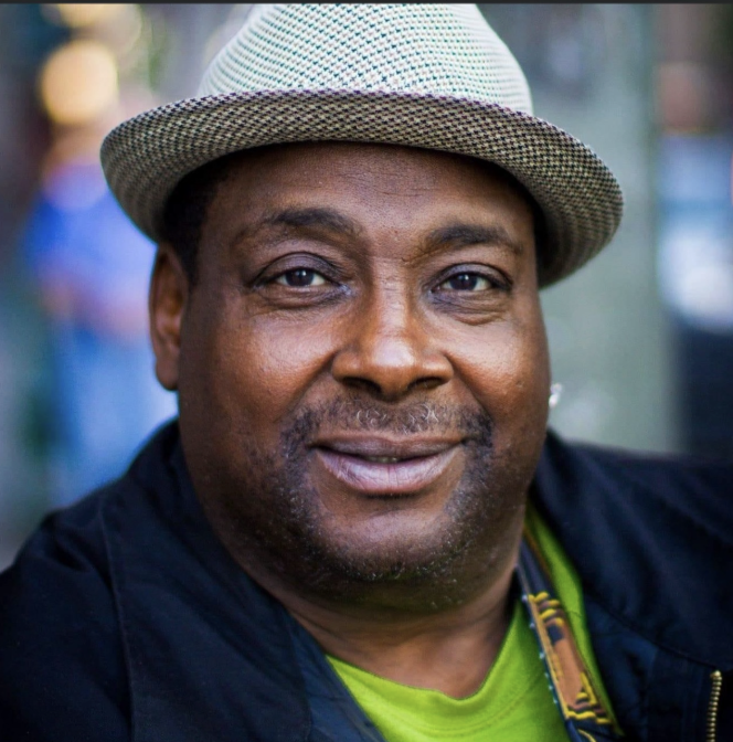 Book Hylen - Guitar coach near Los Angeles, California