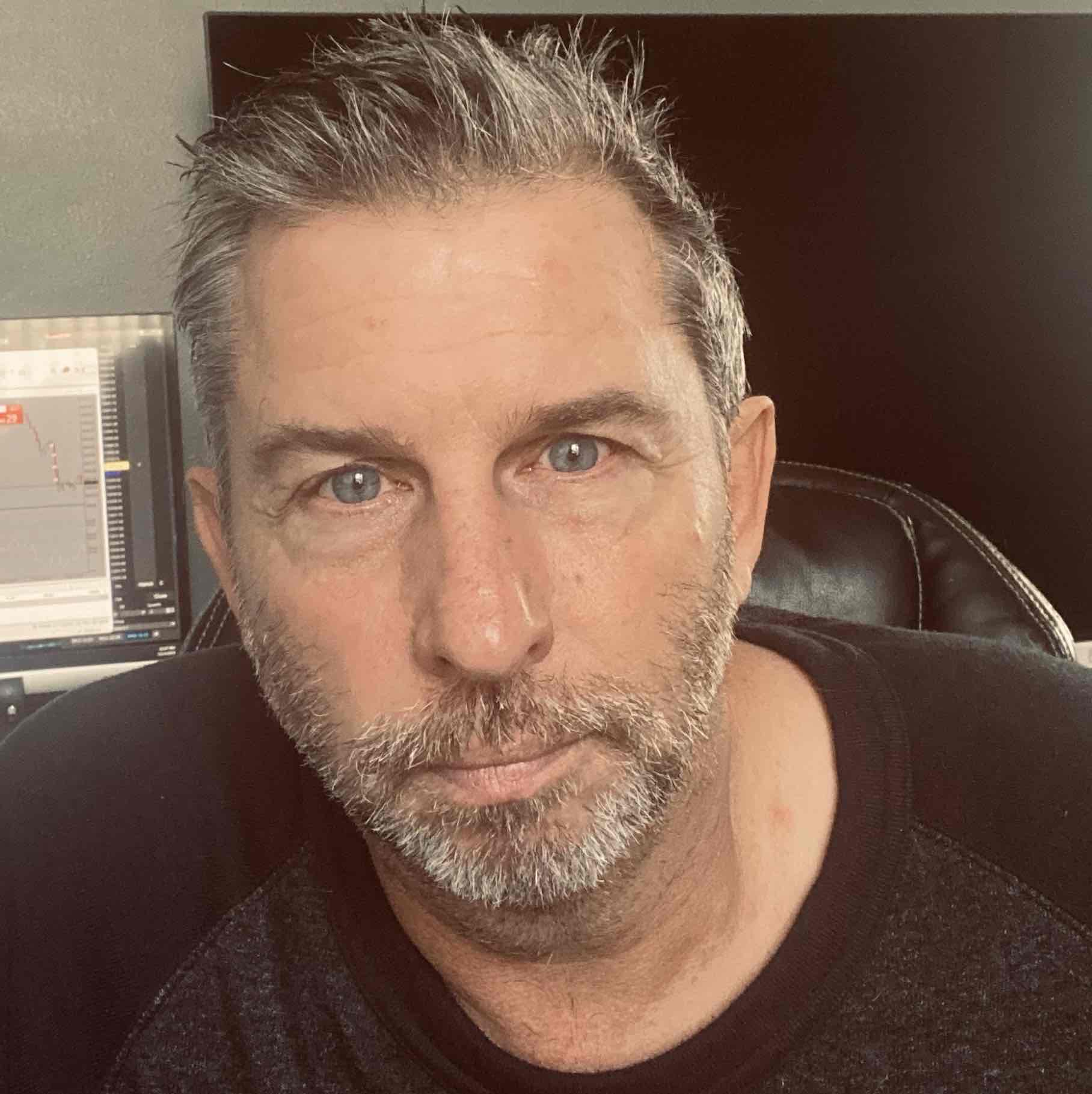 Book Andrew Lyon - Guitar coach near Davenport, Florida