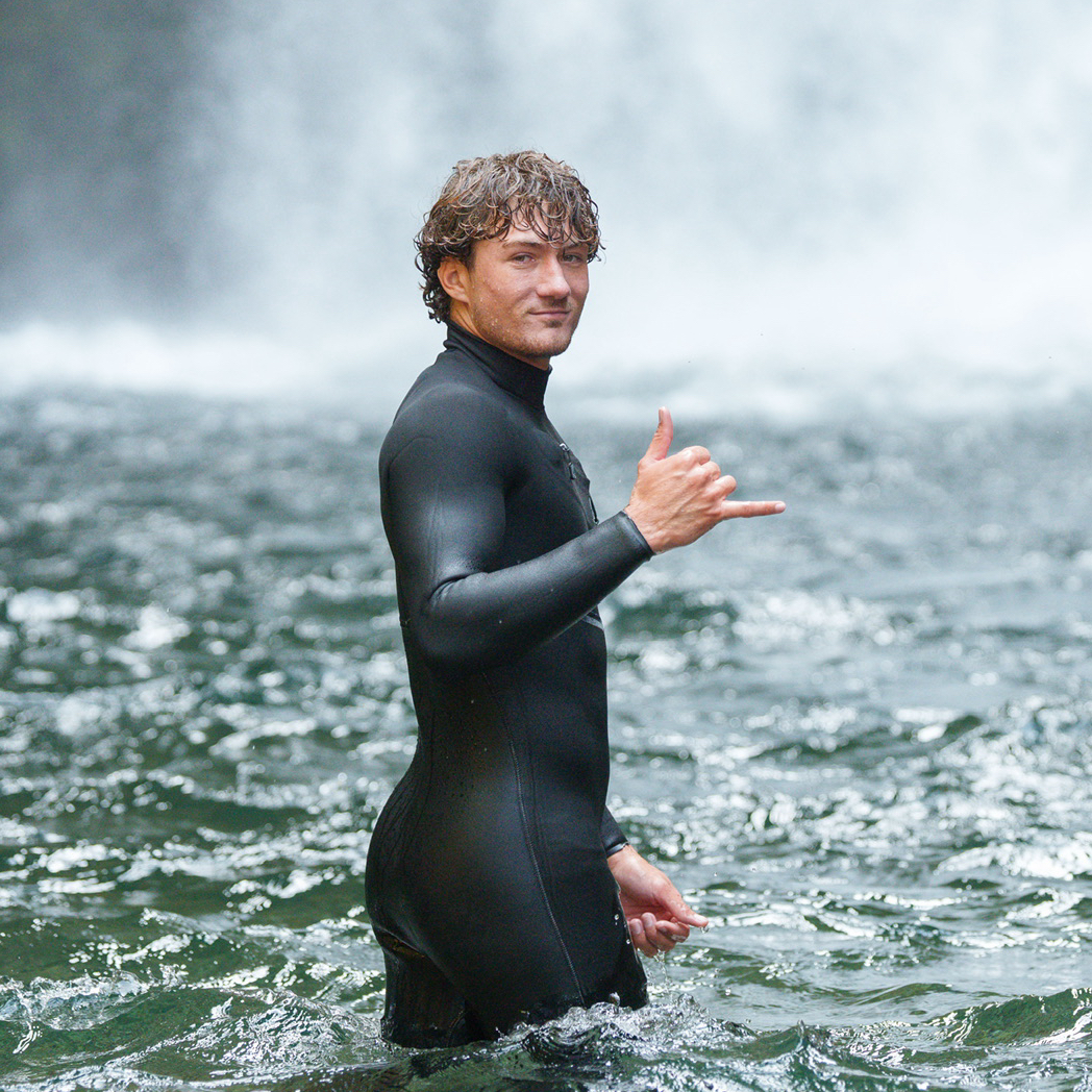 Book Keanu Debliquis - Surfing coach near Santa Monica, California