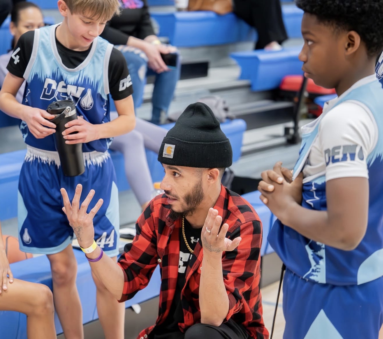 Book Jonathan Flores - Basketball coach near Four Square Mile, Colorado