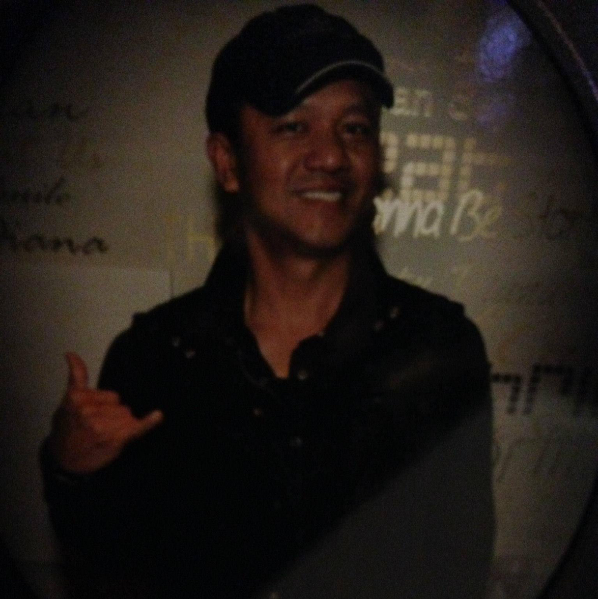 Book Sonny Delara - Guitar coach near