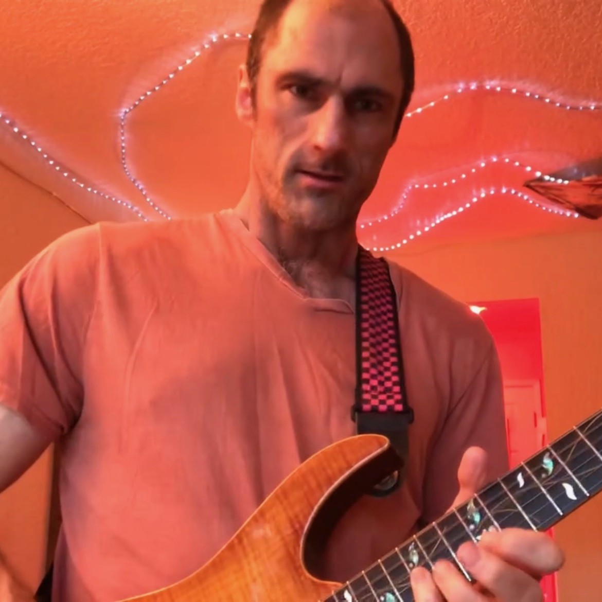 Book Garrett Smith - Guitar coach near Mountain View, California